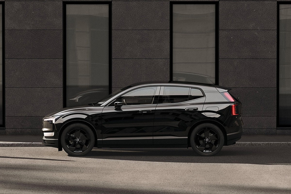 Volvo EX30 Black Edition: donker design en wat extraatjes - EV Update